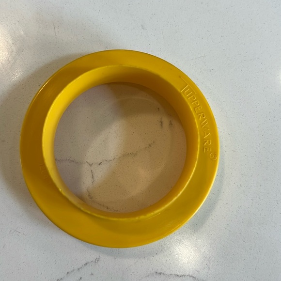 Tupperware | Dining | Vintage Tupperware 2641 Yellow Biscuit Cookie ...